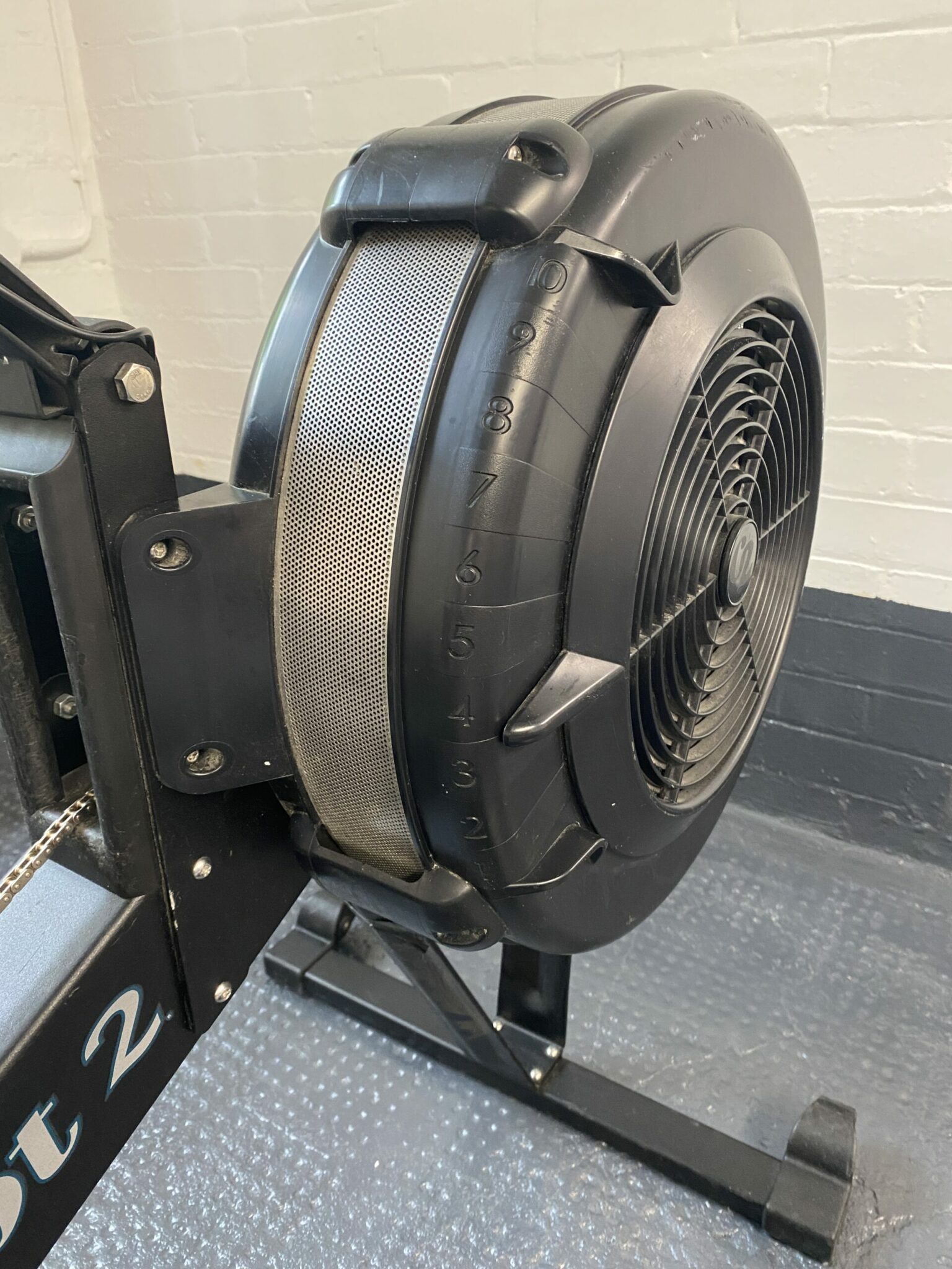 How to set up the indoor rowing machine - Inside Indoor